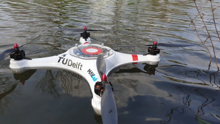 Pelican drone ensures super quick water sampling - MAVLab